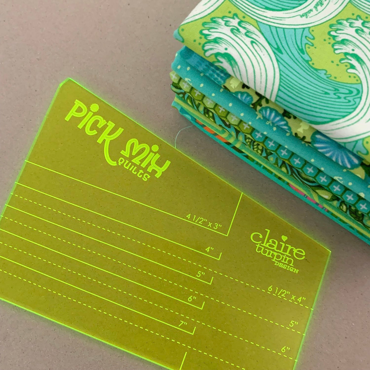 Farmalade Appliqué Playmat + Quilt Pattern – Needle Crafts + Studio