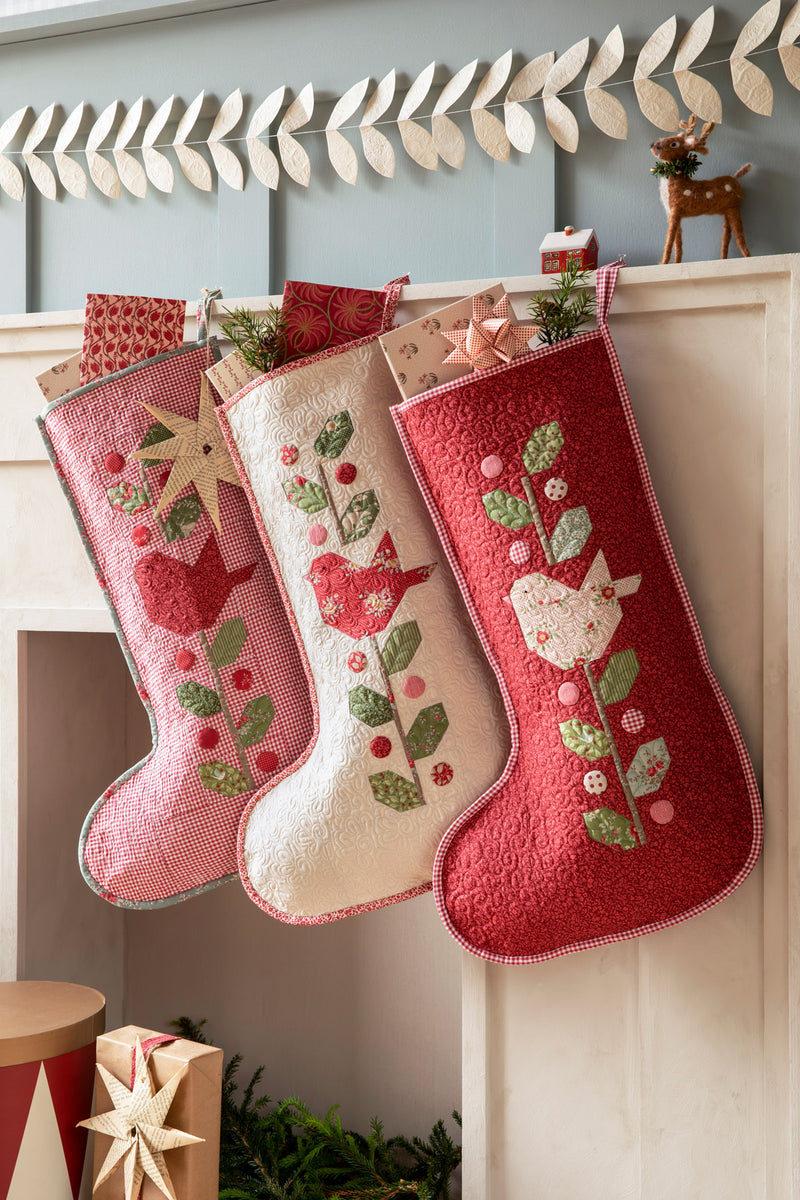 TILDA - Merry Little Christmas - Winter Birds Christmas Stocking Kits ...